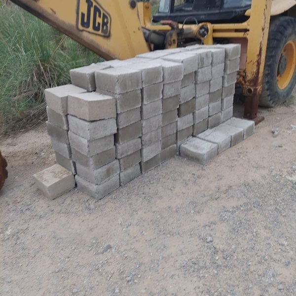 Concrete Cover Block – Construction Mart