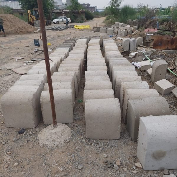 Concrete Cover Block – Construction Mart