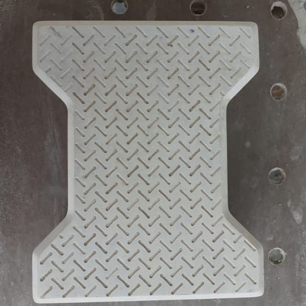 Concrete Cover Block – Construction Mart
